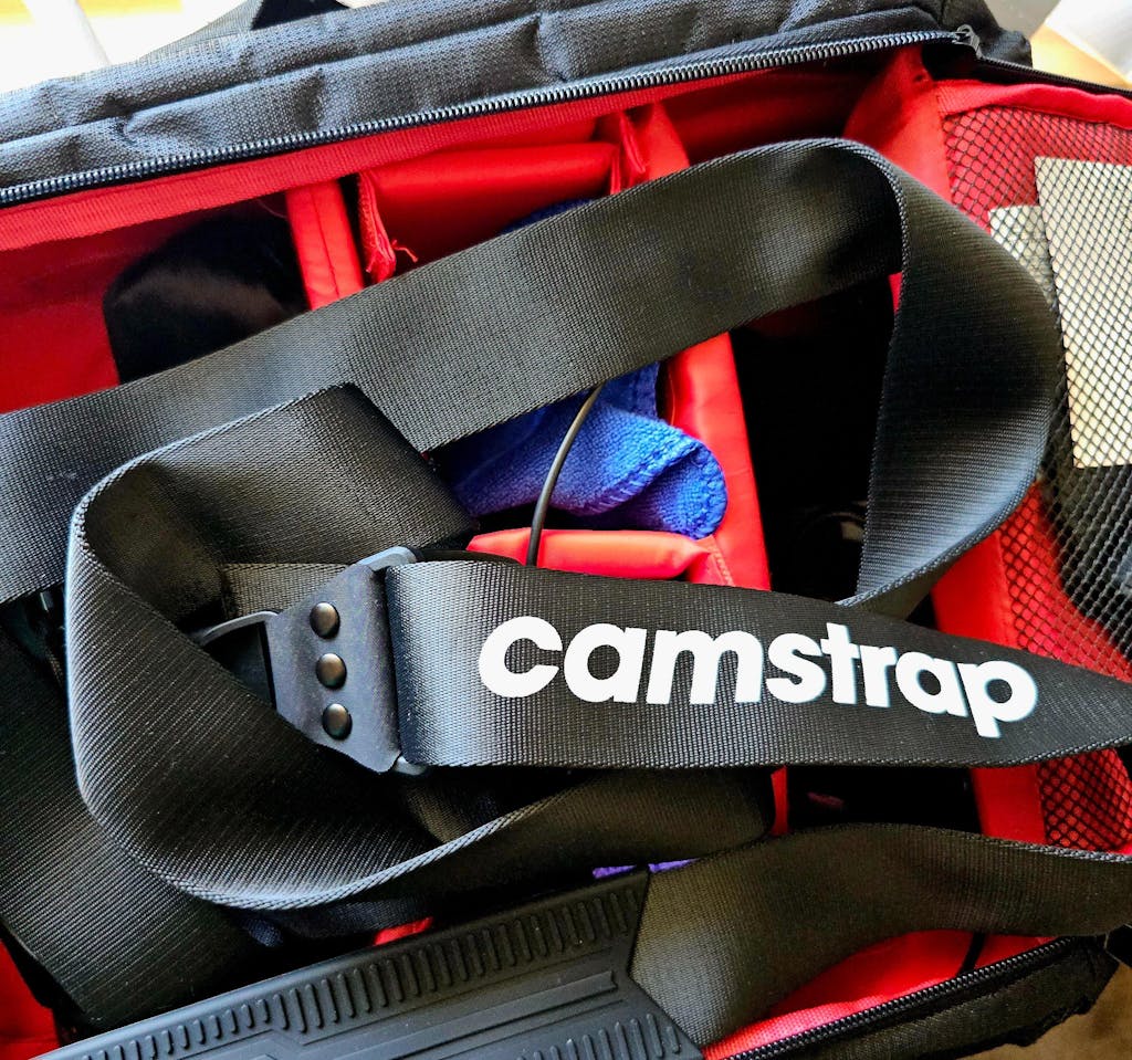 Easy Clip connectors Quick-Attach System for Camera and Binocular Stra – CAMSTRAP