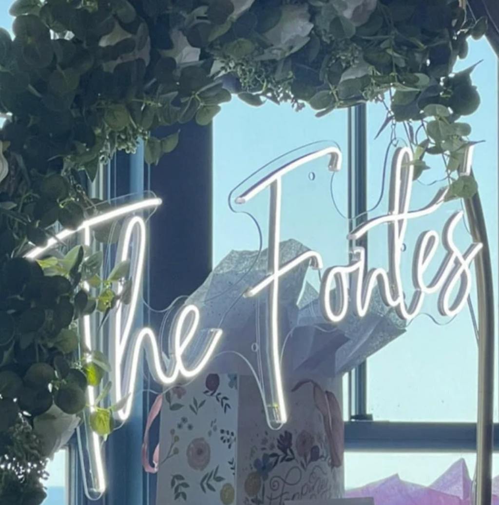 Feed Me Tacos And Tell Me I'm Pretty Neon Sign – Candyneon