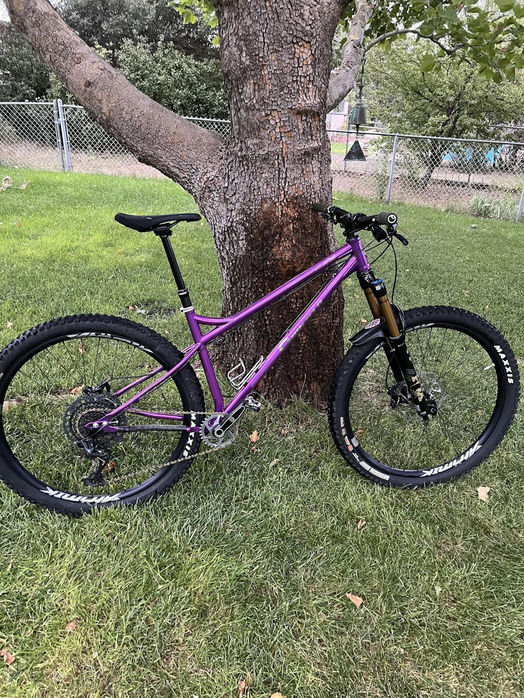 Ti Nimble 9 | Titanium Hardtail Mountain Bike | Canfield Bikes | MTB