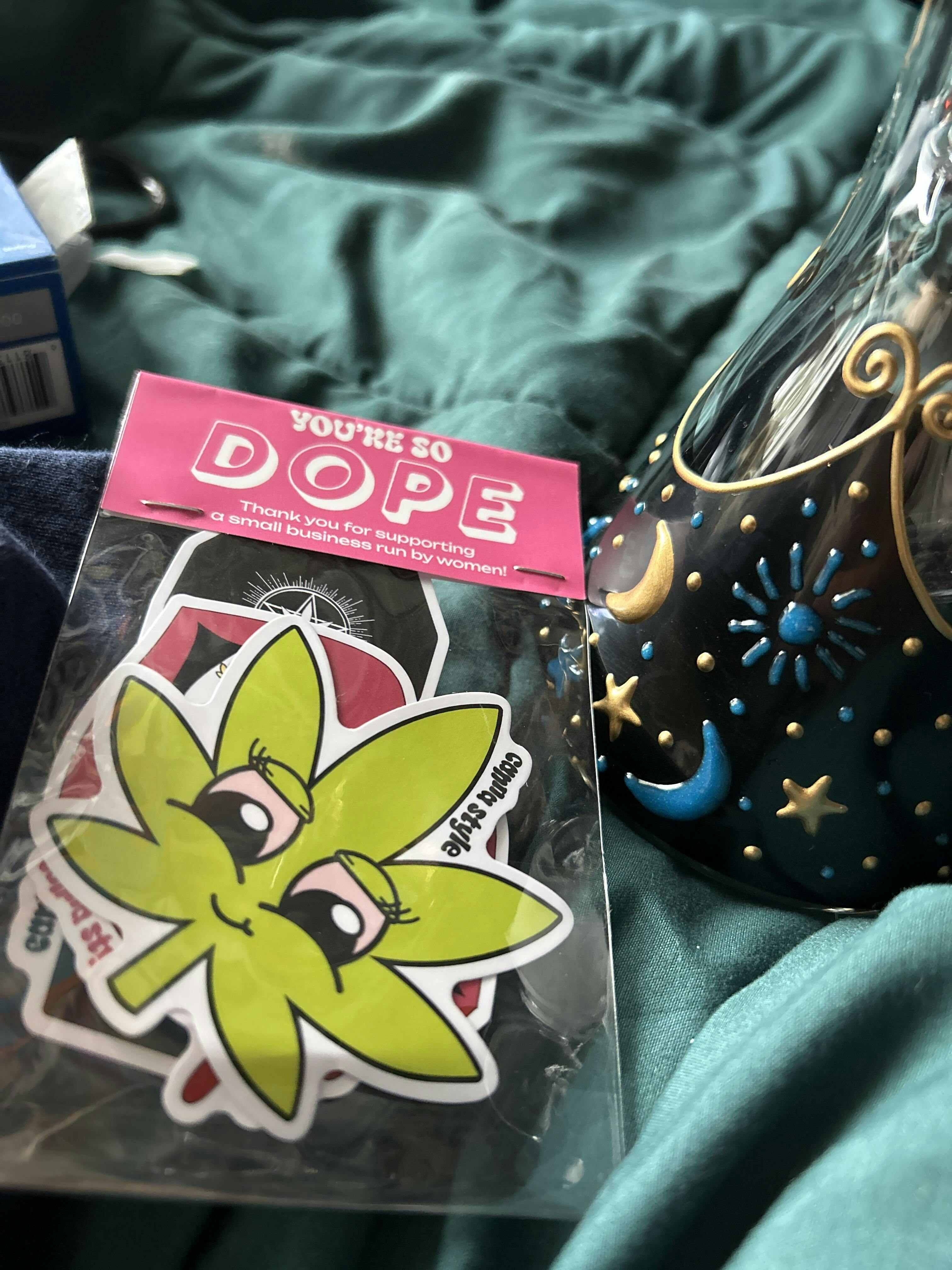 Midnight Celestial Bong Glow In The Dark Canna Style