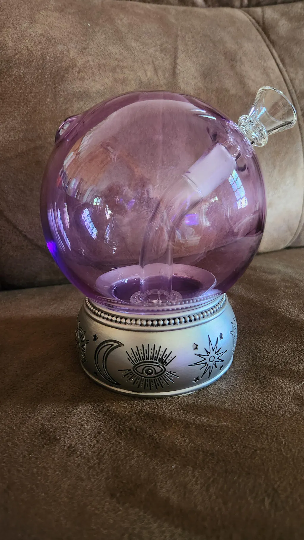 PURPLE CRYSTAL BALL BONG – Canna Style