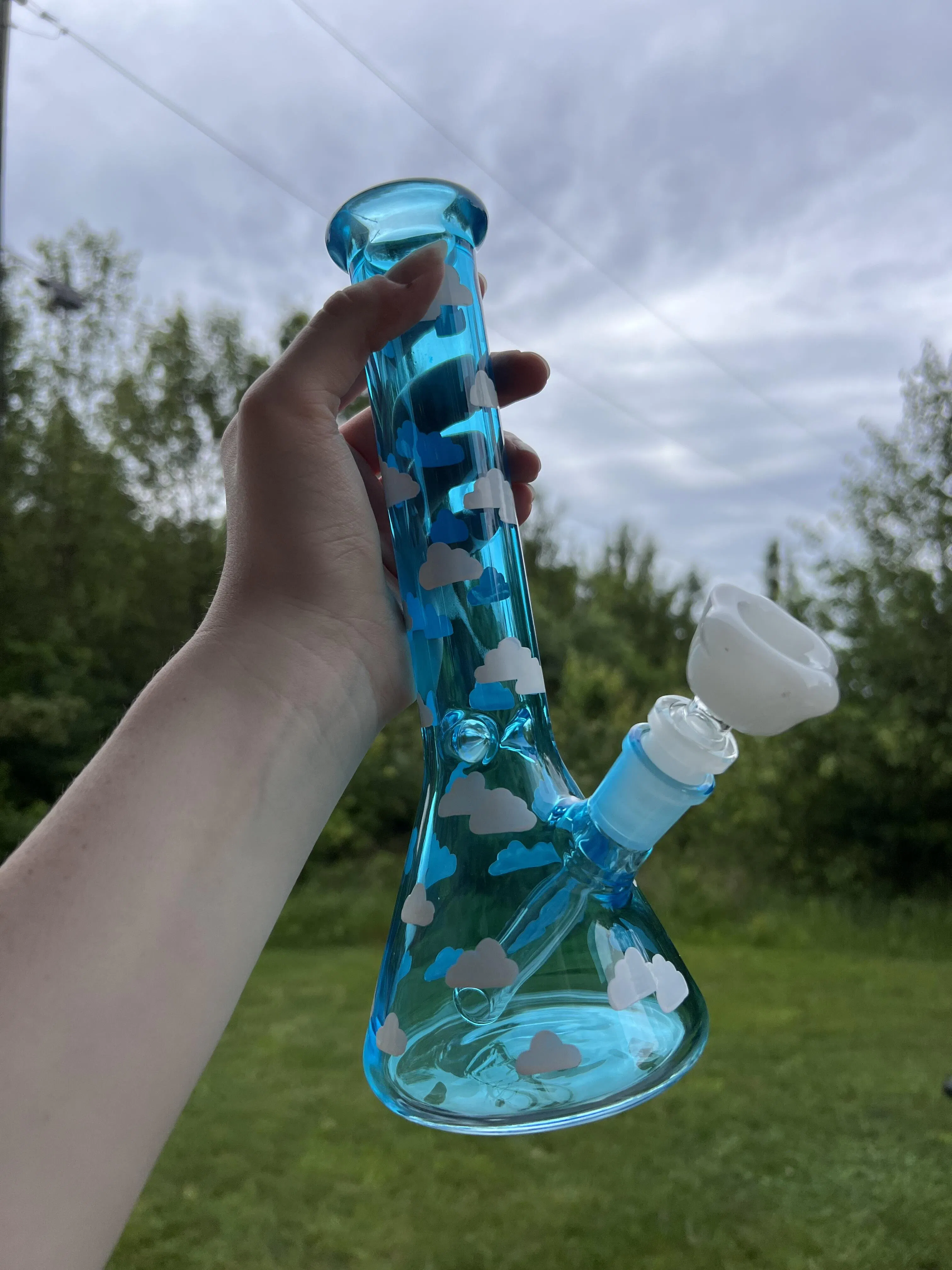 DREAMY CLOUD BONG – Canna Style