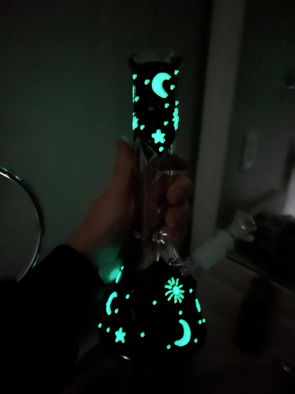 MIDNIGHT CELESTIAL BONG (glow in the dark)