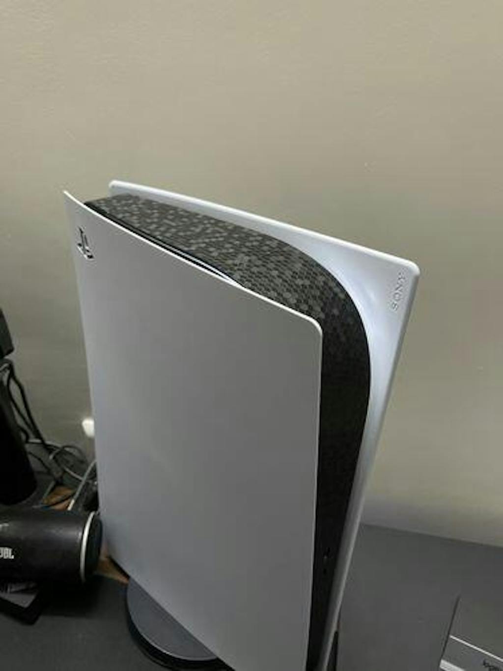 PS5 DualSense Controller Skins, Wraps & Covers » Capes