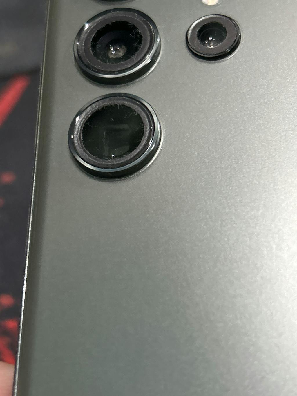 Samsung Galaxy S25 Ultra Skins, Wraps & Covers » Capes