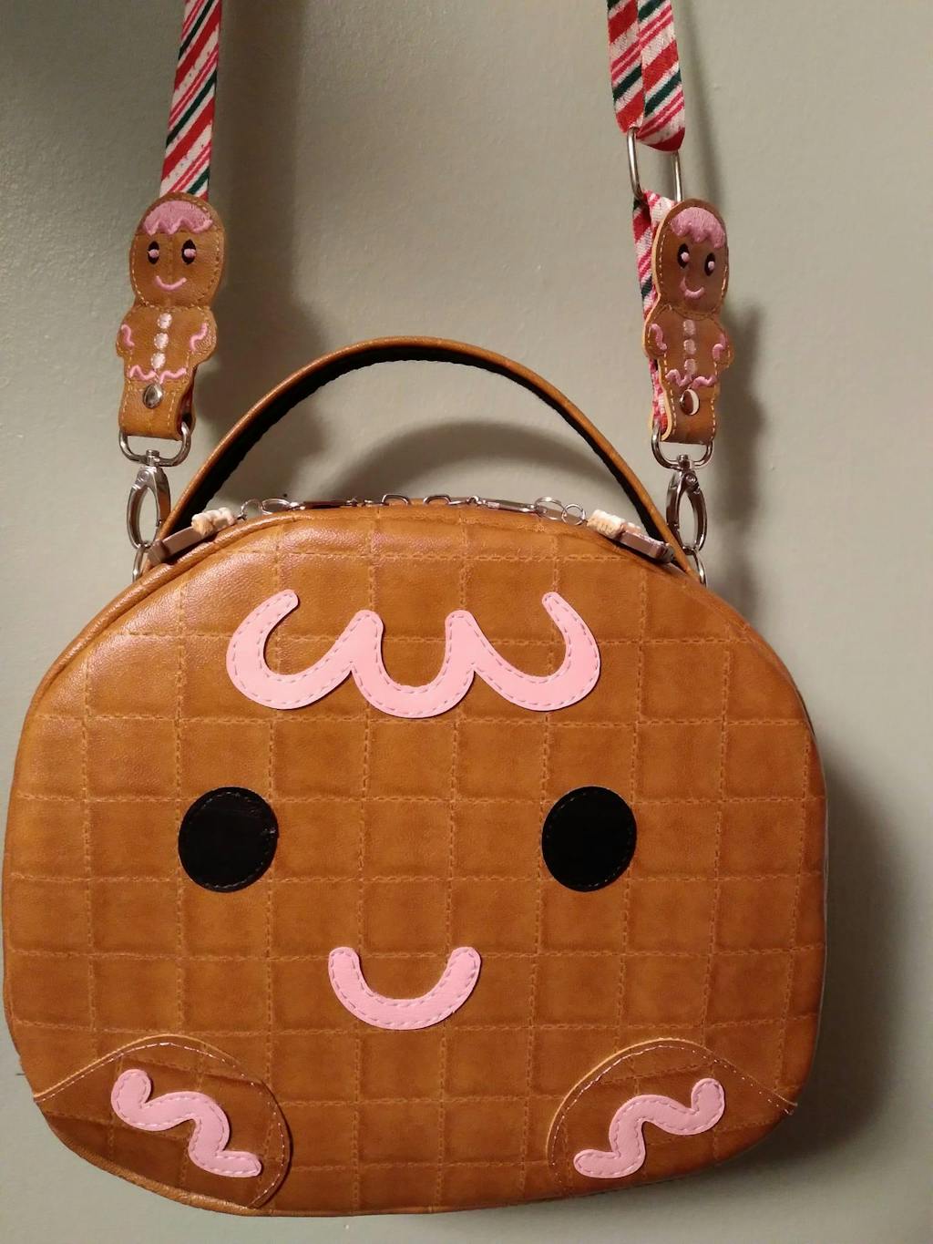 The Hugo Handbag PDF Pattern - With SVGs + Video Tutorials! – Carbon Chic