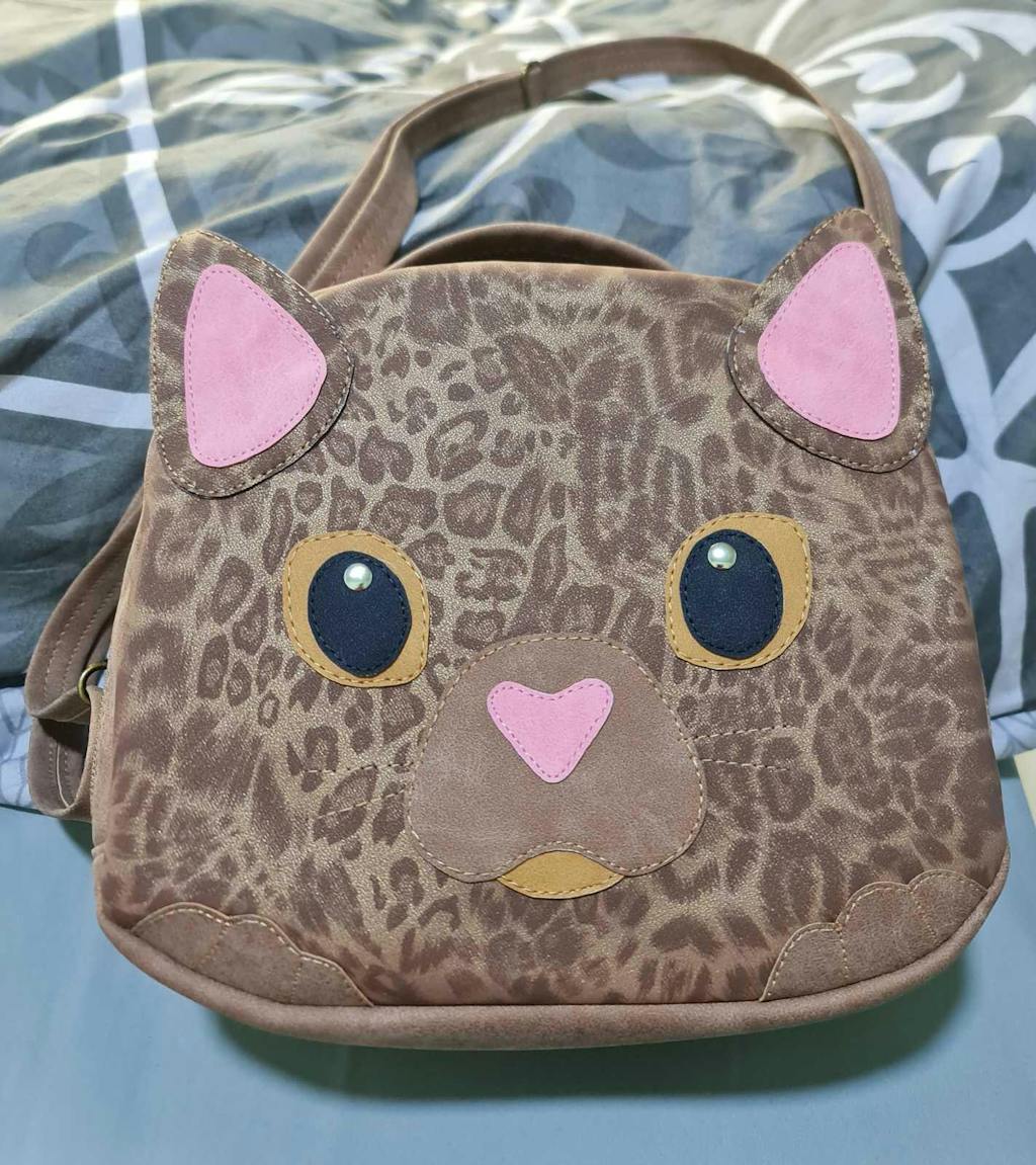 Hugo Handbag: Wild Wonders Add-on Collection – Carbon Chic