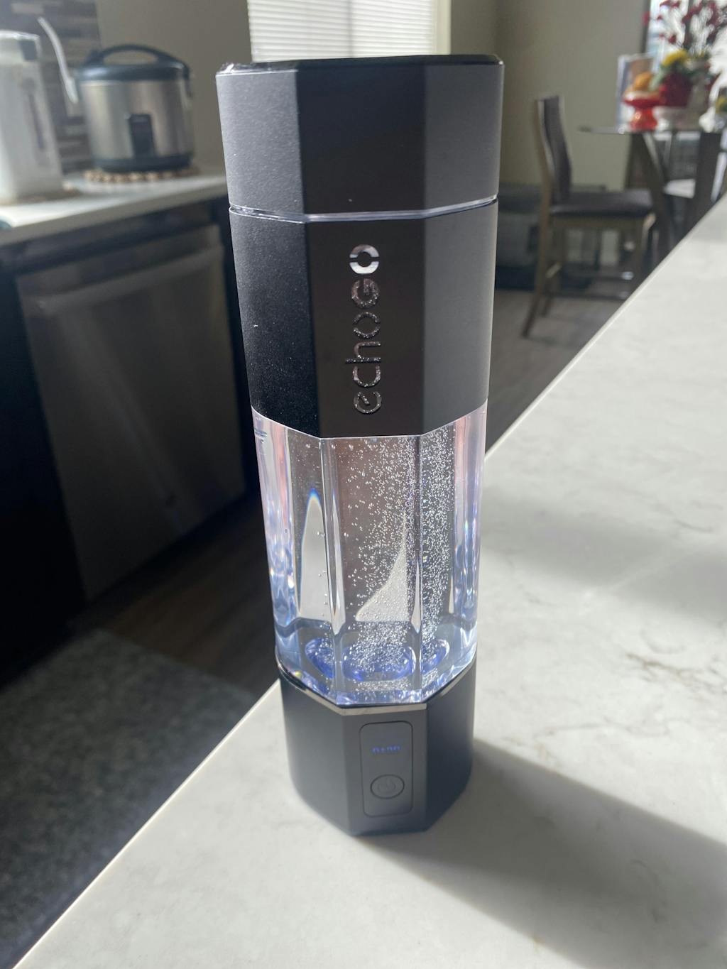 Echo Go+ Hydrogen Water Bottle — Carbon Wellness MD
