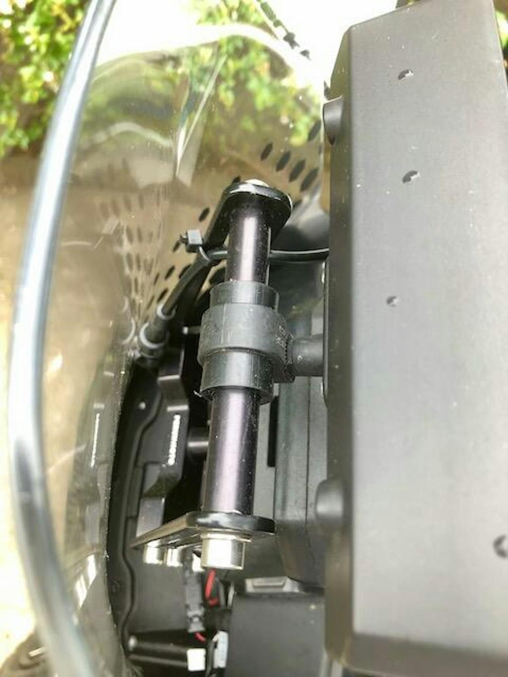 Carpuride W502 Wireless Portable Dual Bluetooth Waterproof IP67 Motorc