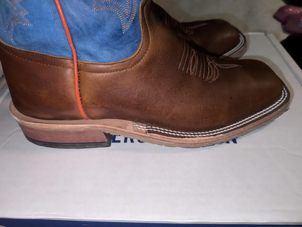S3000 - Carter's Boots and Repair