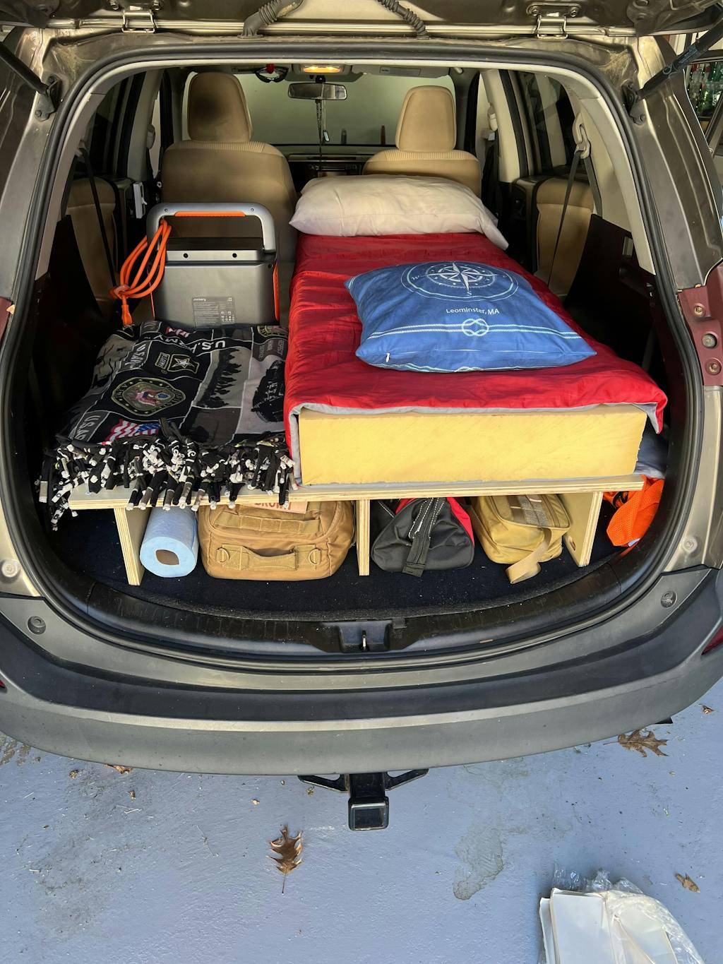 Subaru Outback Sleeping Platform – CarToCamp