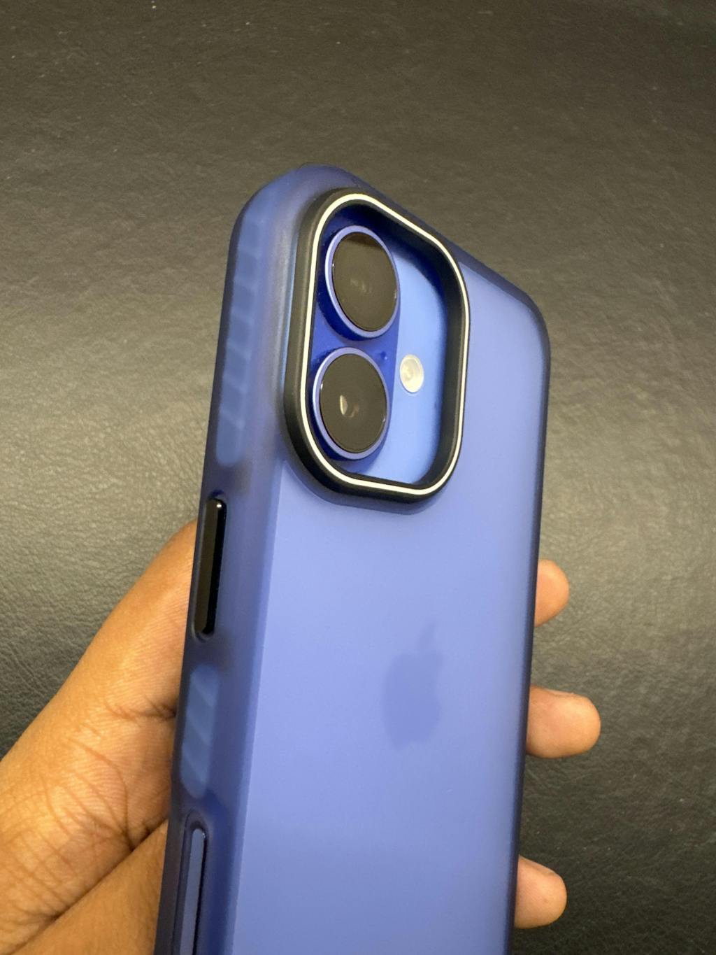 Bold Pro Case Cover For iPhone 16