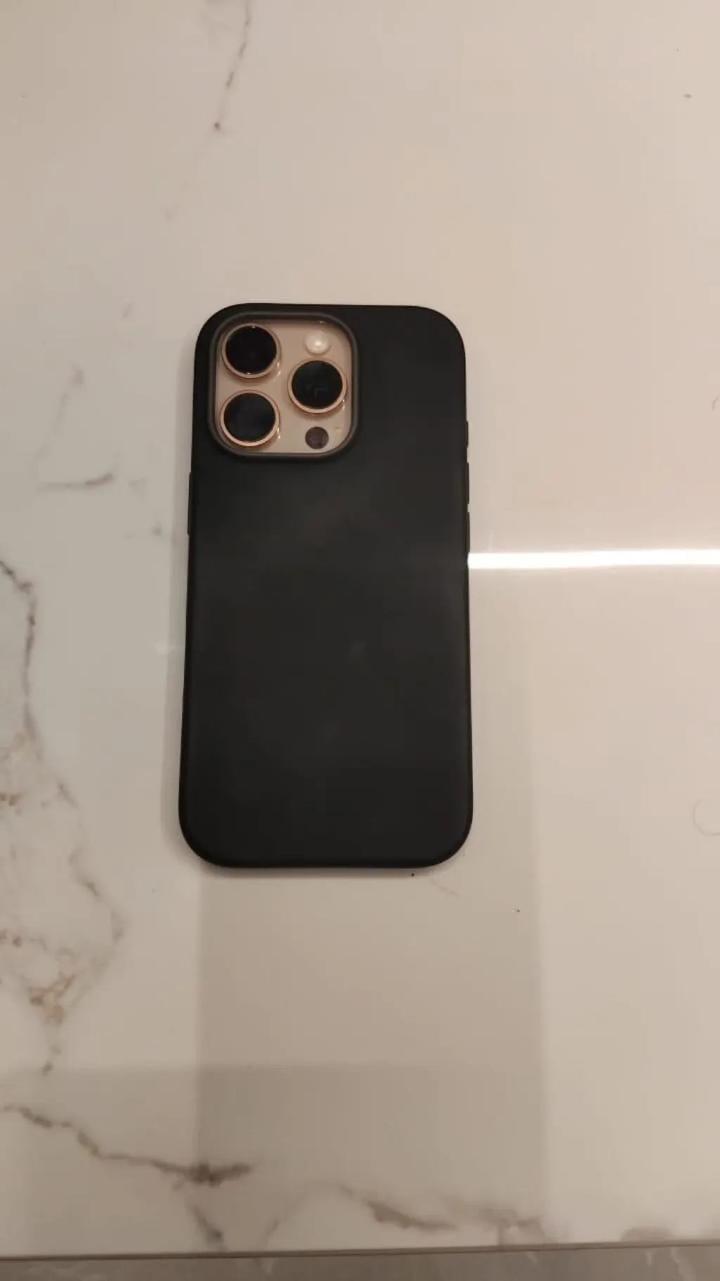 Silicone Snap Fit Case Cover For iPhone 16 Pro