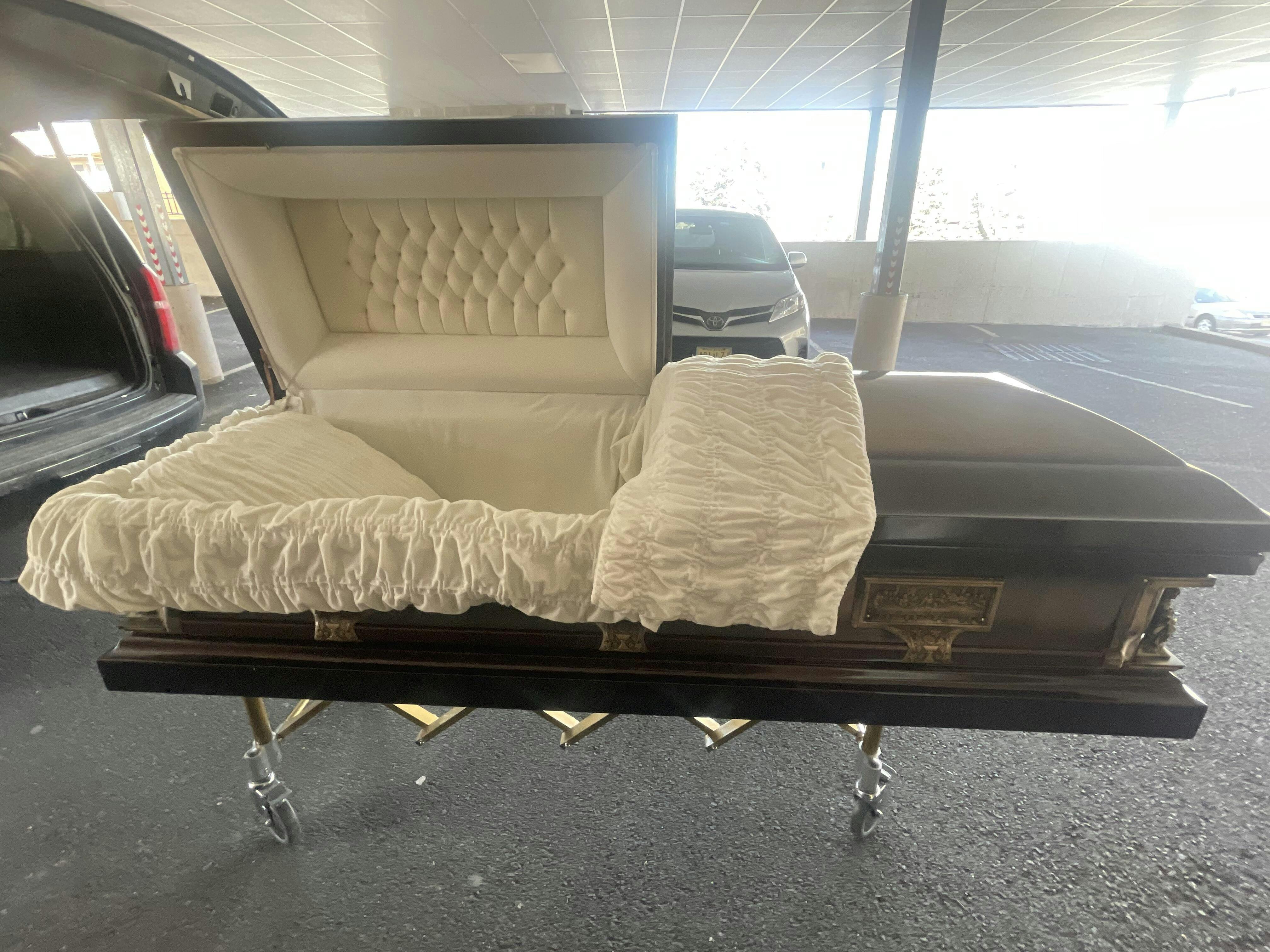 Pieta/Last Supper - Casket Emporium