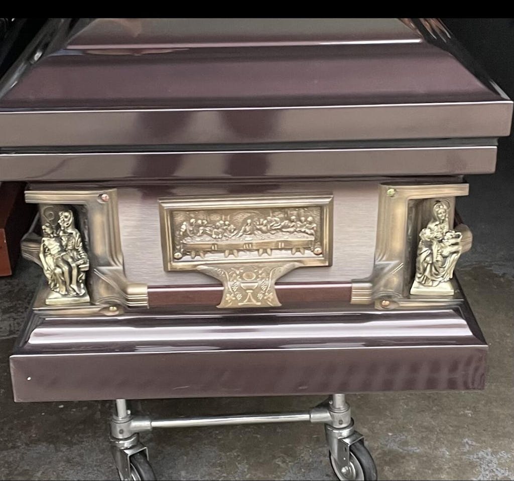 Pieta/Last Supper - Casket Emporium