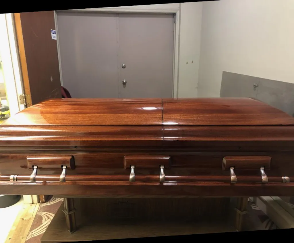 Batesville Premier Mahogany | Mahogany Caskets, Elegant Design