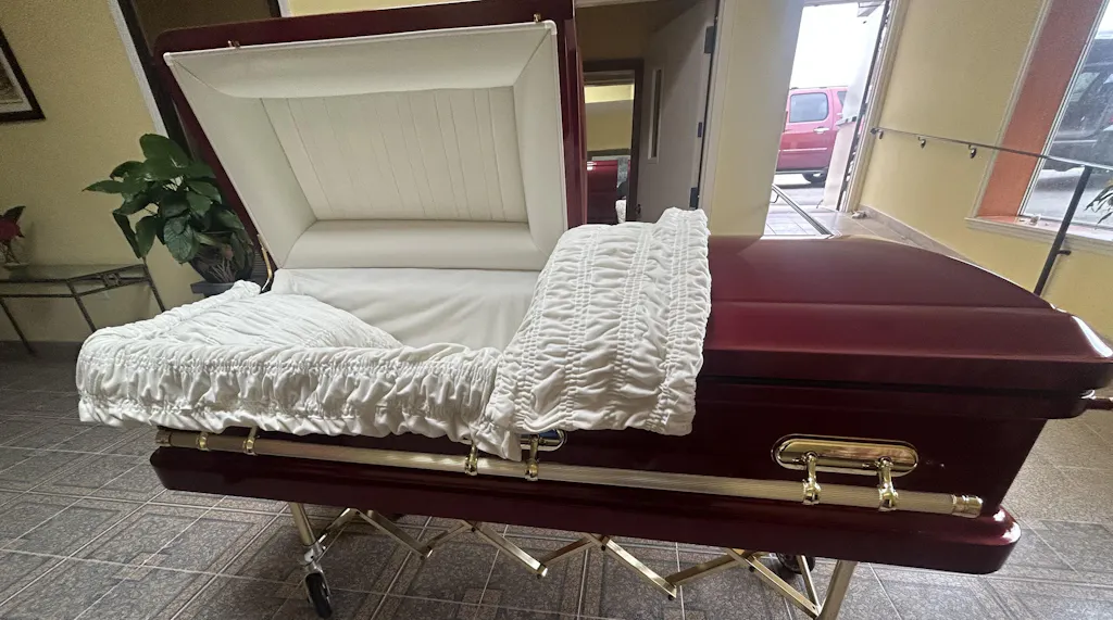 Regal Red | Premium Quality Funeral Caskets at Affordable Prices