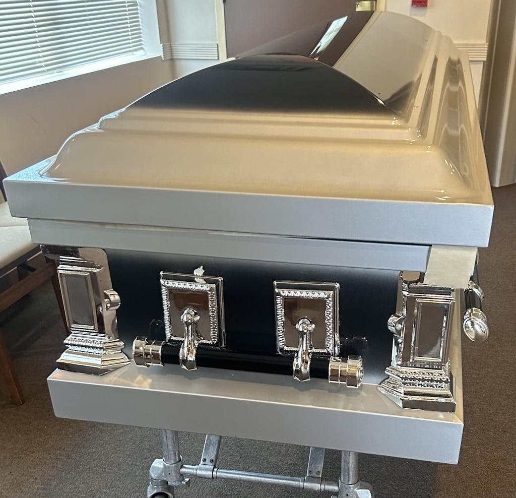 Jupiter Series Ebony - Casket Emporium