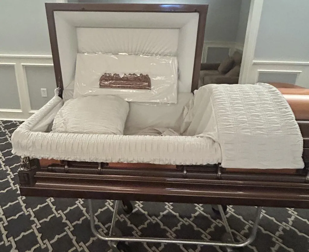 Batesville DaVinci Bronze Casket | Premium Funeral Caskets