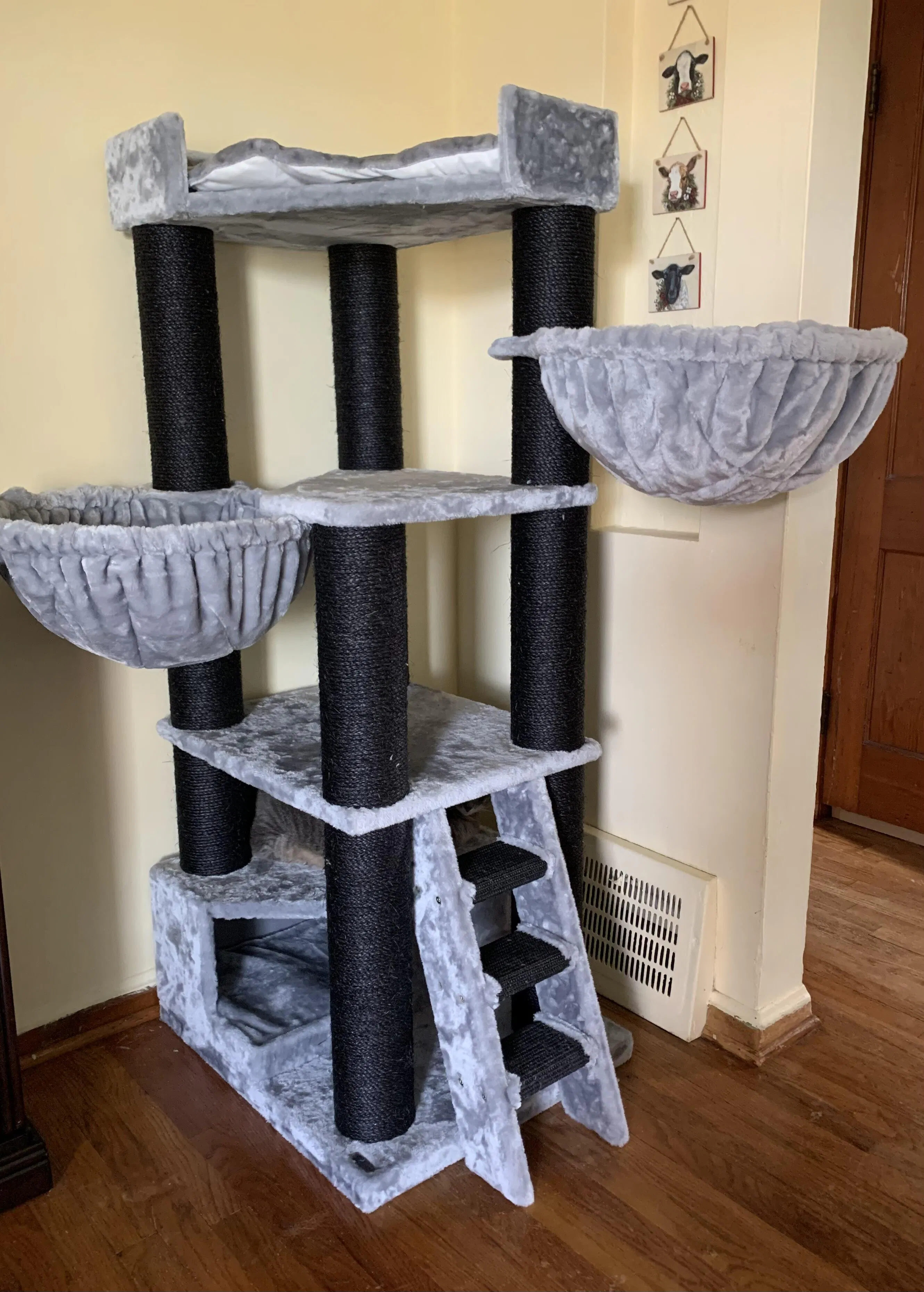 Cat Tree for large cats Corner Cat XXL (Blackline Light Grey ...