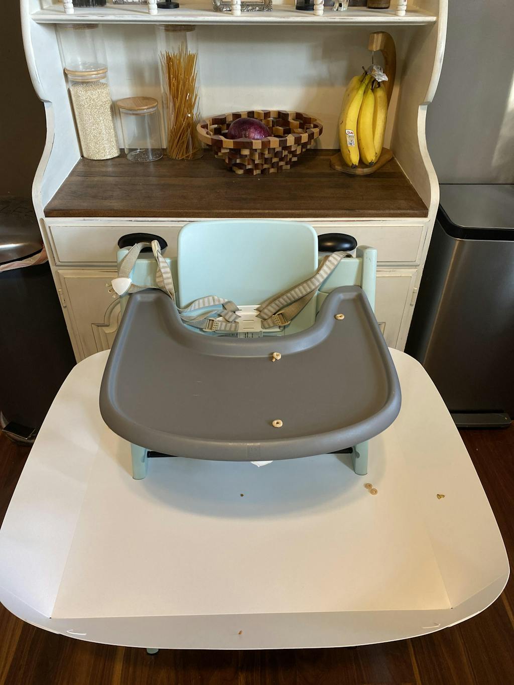 CATCHY - The food and mess catcher for high chairs – Catchy