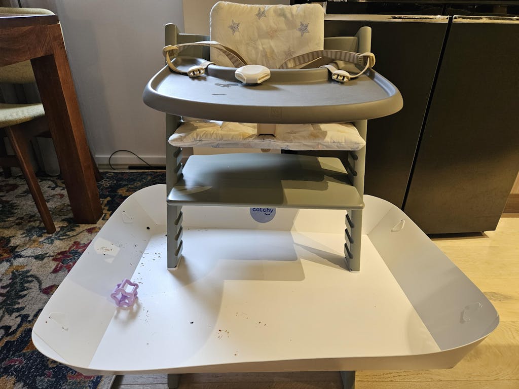 CATCHY - The Food Catcher for High Chairs – Catchy