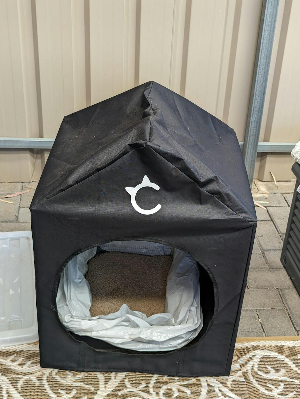 Outdoor Litter Box Shelter – Catnets