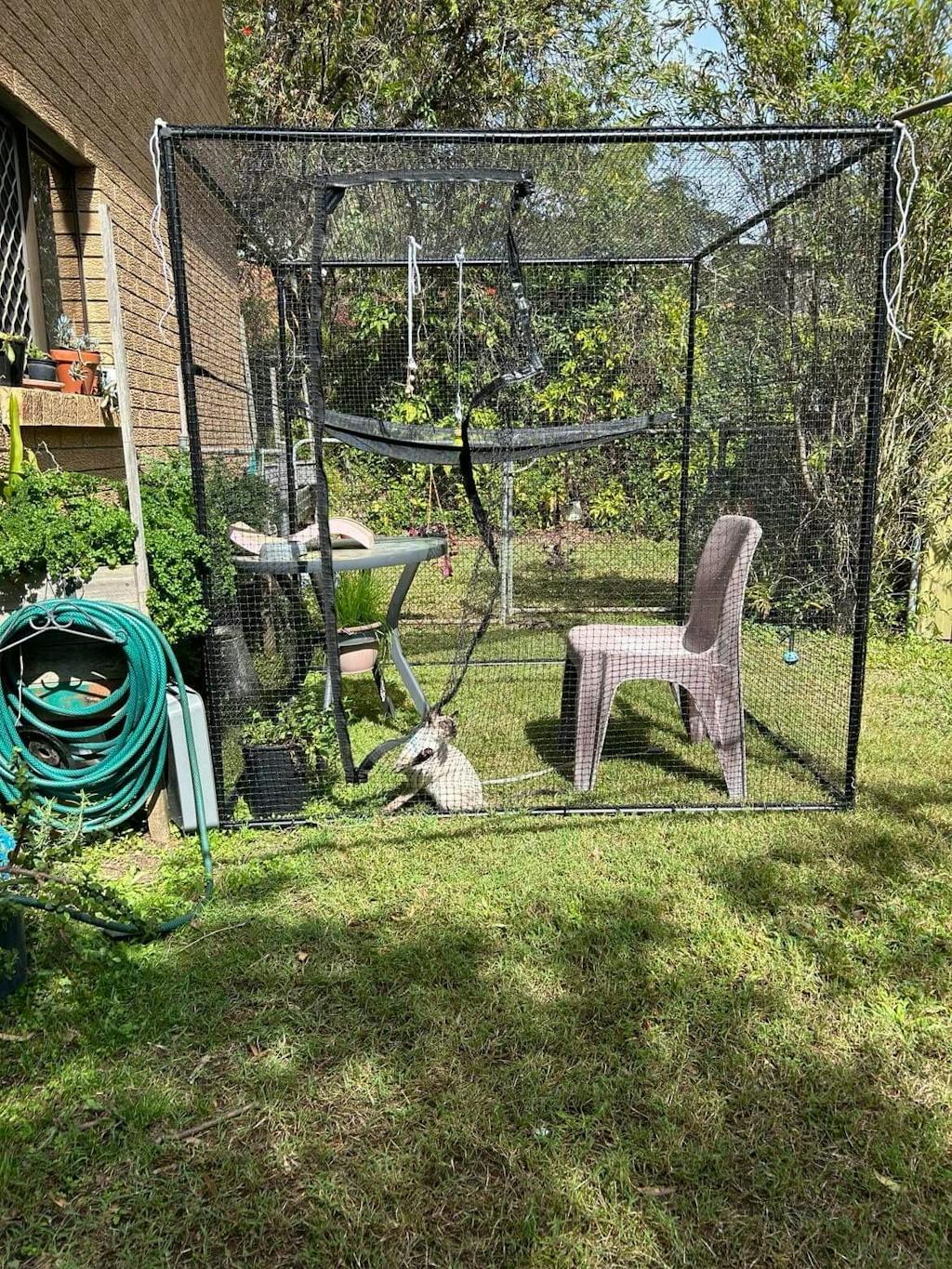 Single Size 1.8m Free-Standing Cat Enclosure – Catnets New Zealand