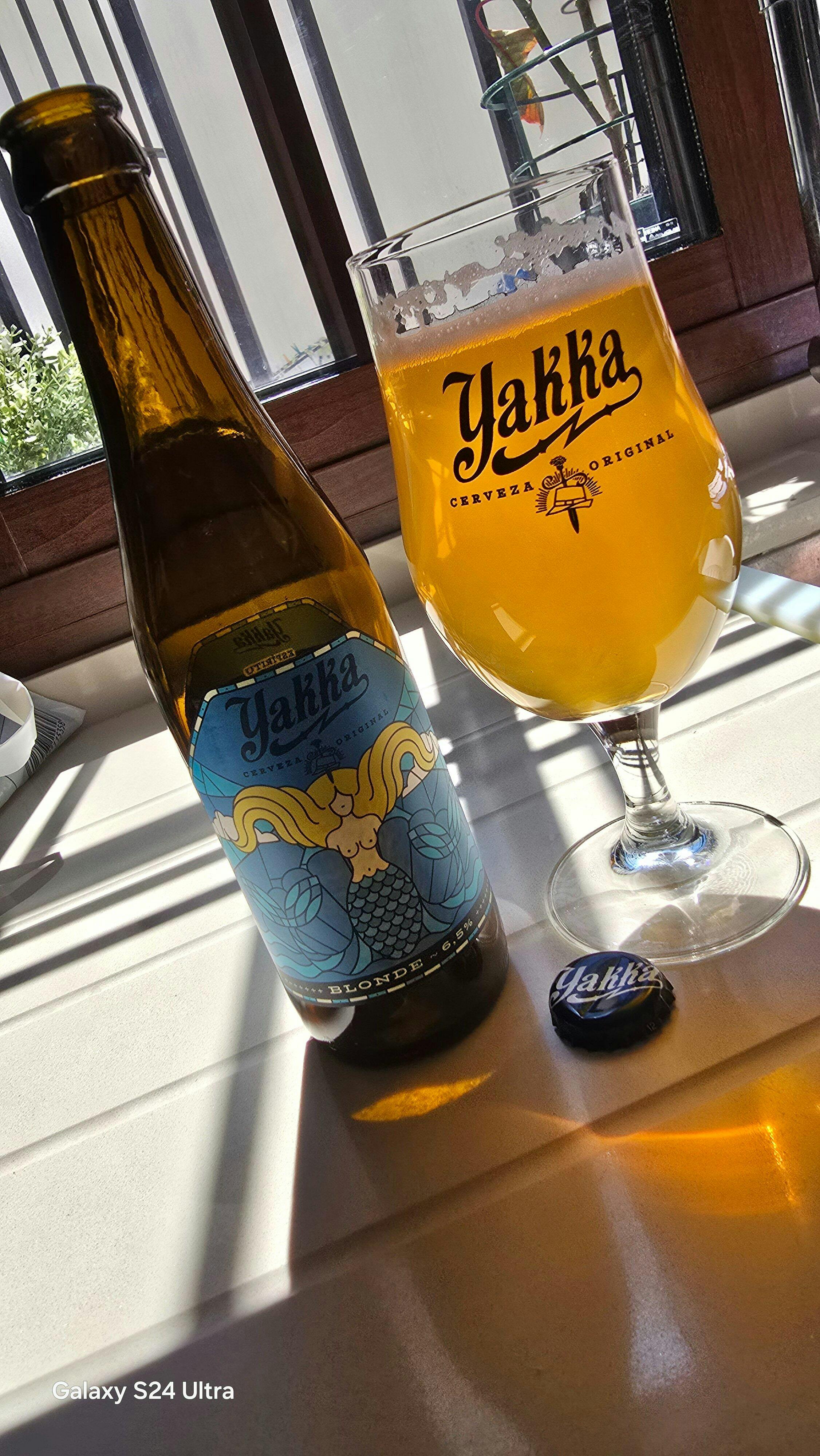 Piñazo - Cervezas Yakka