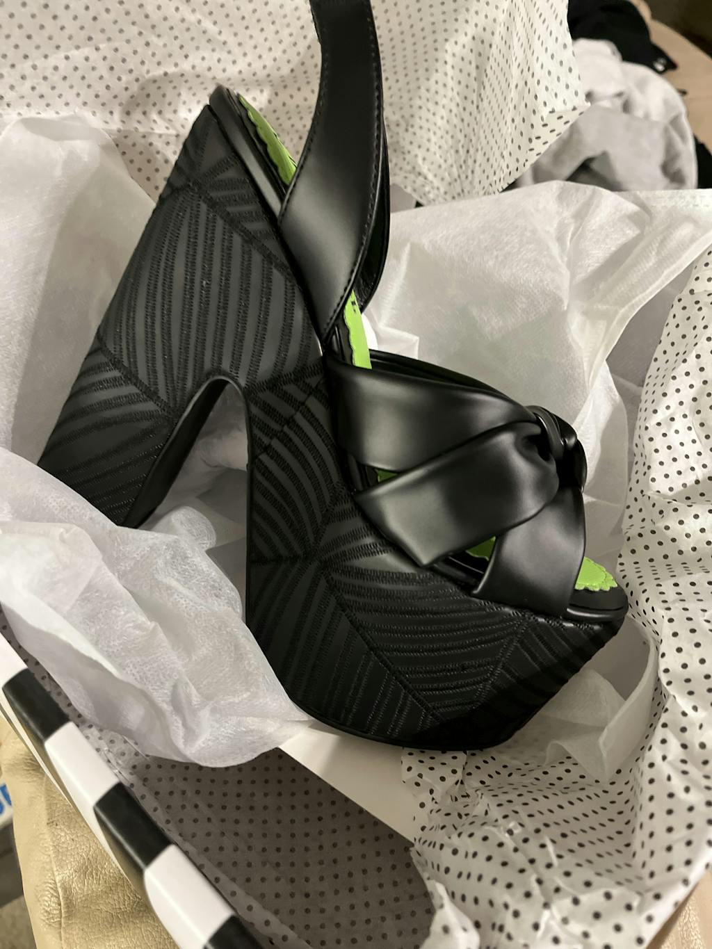 Venomous Platform – Charla Tedrick