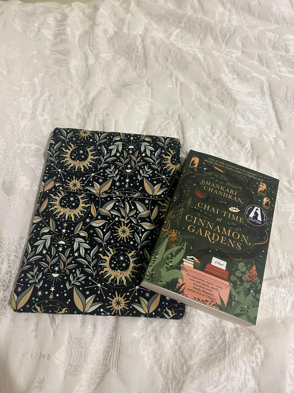 Astral Moonlight padded book sleeve – Charlie and Fox