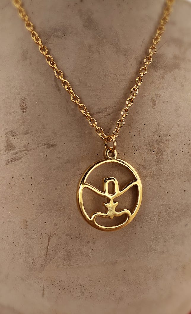 Custom Name Necklace | Monogram Jewelry - Charmly – Charmlry