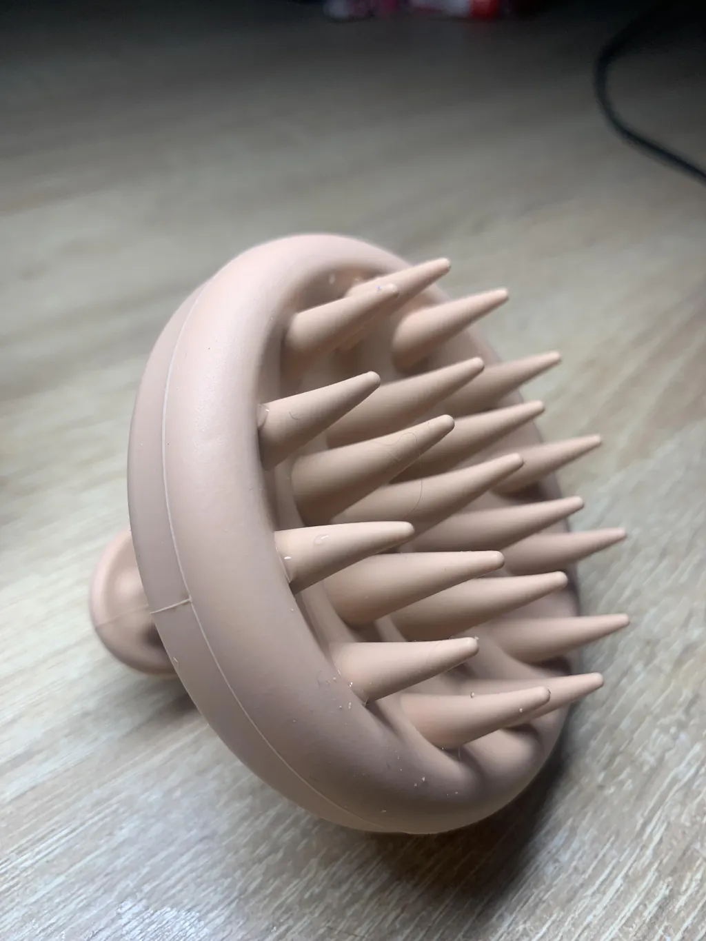 Scalp Scrubber Online Australia | CHEEKYGLO ️