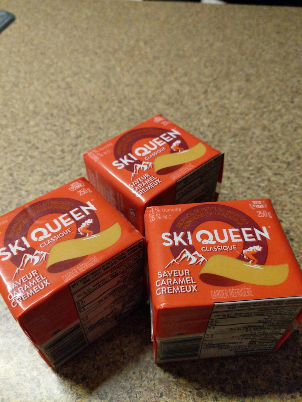 Gjetost Ski Queen Cheese (250g) | a sweet caramel cheese from Norway ...