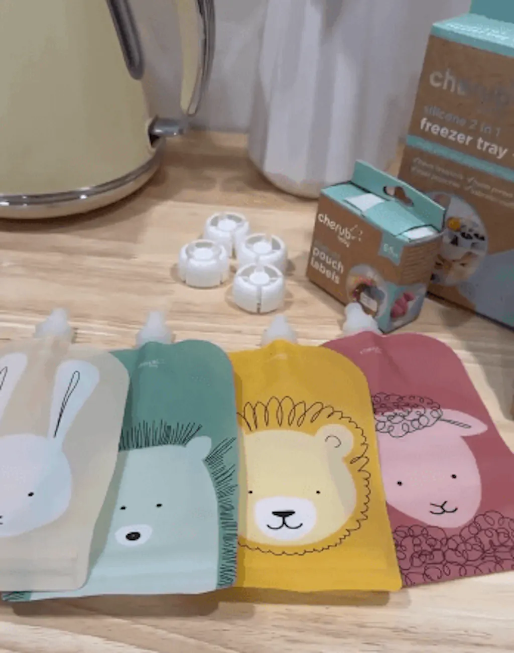 On the Go Reusable Baby Food Pouches - Animal Set 150ml 5PK - Yoghurt ...