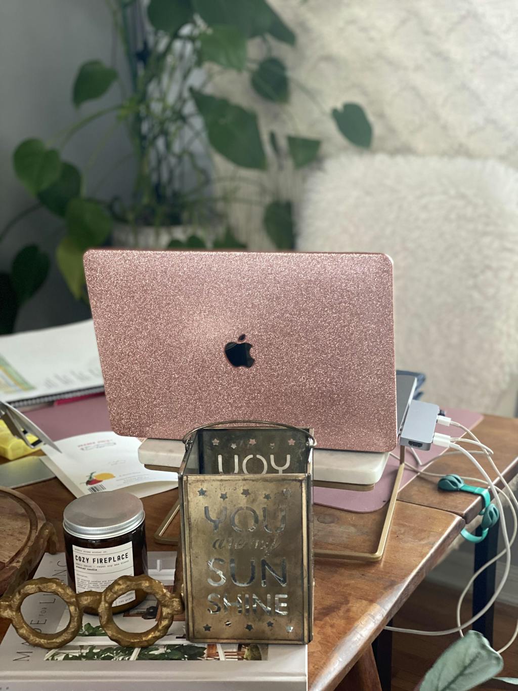 Rose Gold Glitter MacBook Case – Chic Geeks