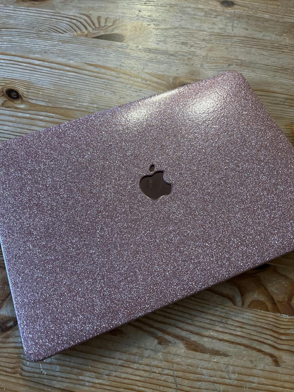 Rose Gold Glitter MacBook Case – Chic Geeks