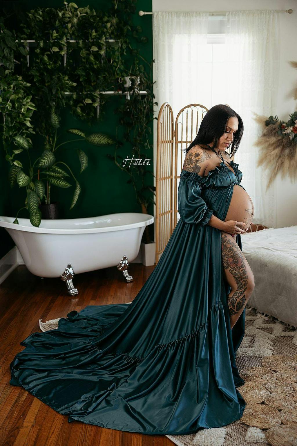 Paloma Maternity Photoshoot Dress | Dark Teal Satin Gown w/ split bell – Chicaboo