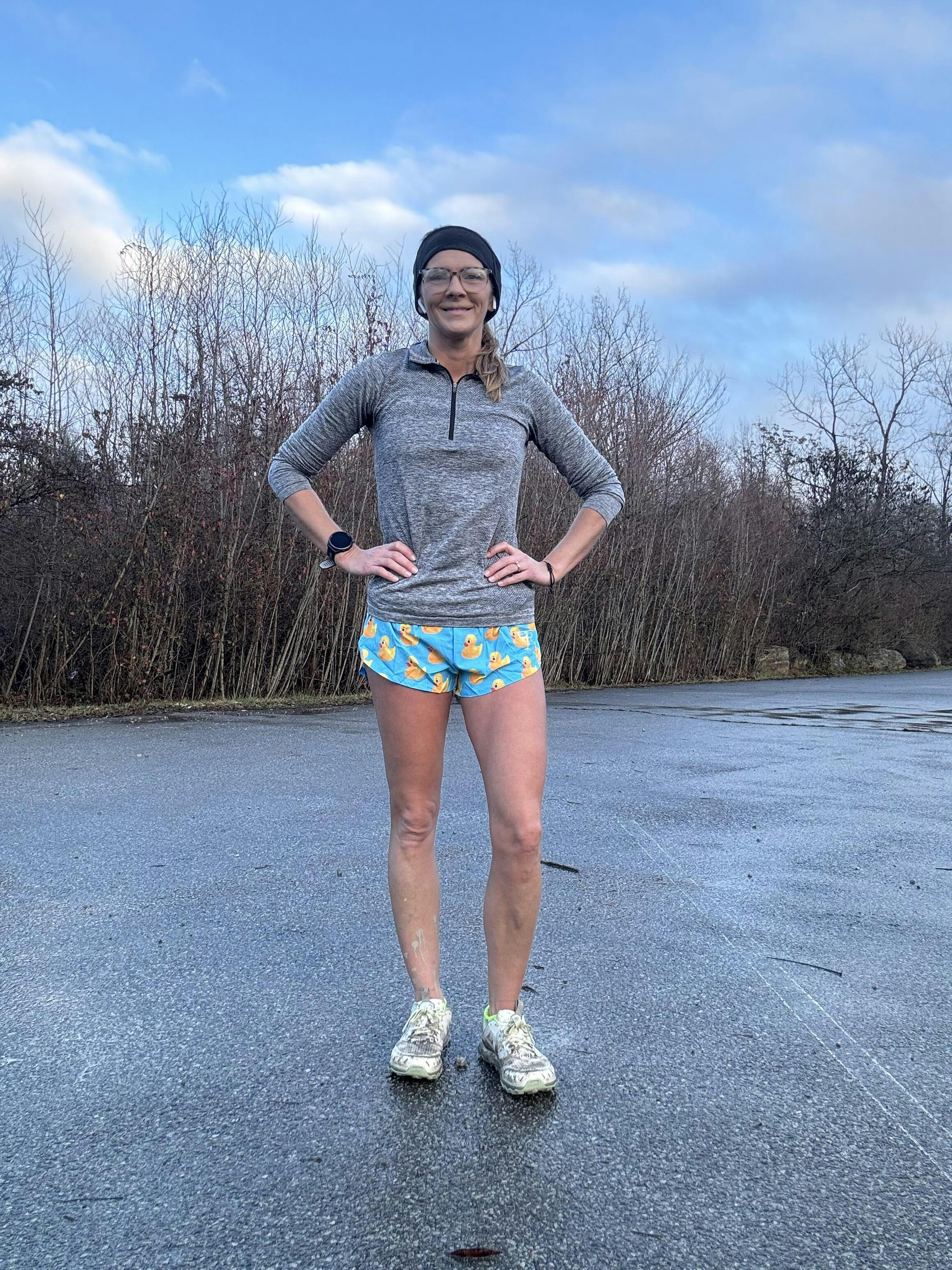 Women's Rubber Ducky 1.5" Split Shorts – ChicknLegs