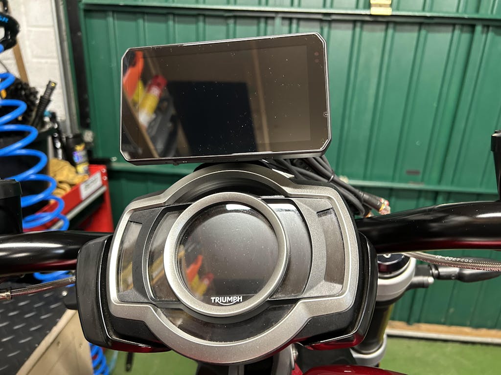 AIO-5 Lite Smart Motorcycle System | CarPlay & Android Auto