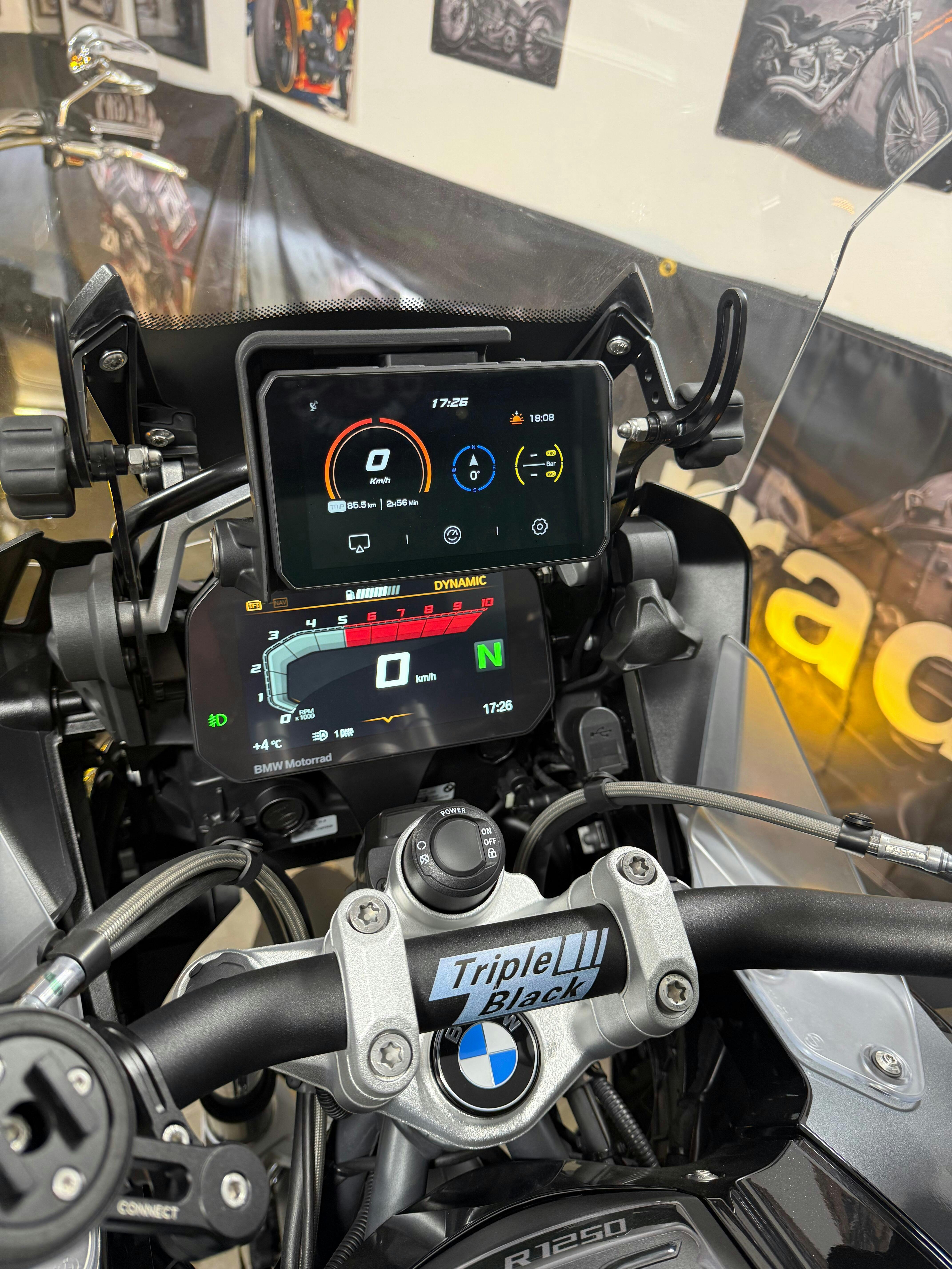 AIO-5 Play for BMW Smart Digital Display - CarPlay & Android Auto – Chigee