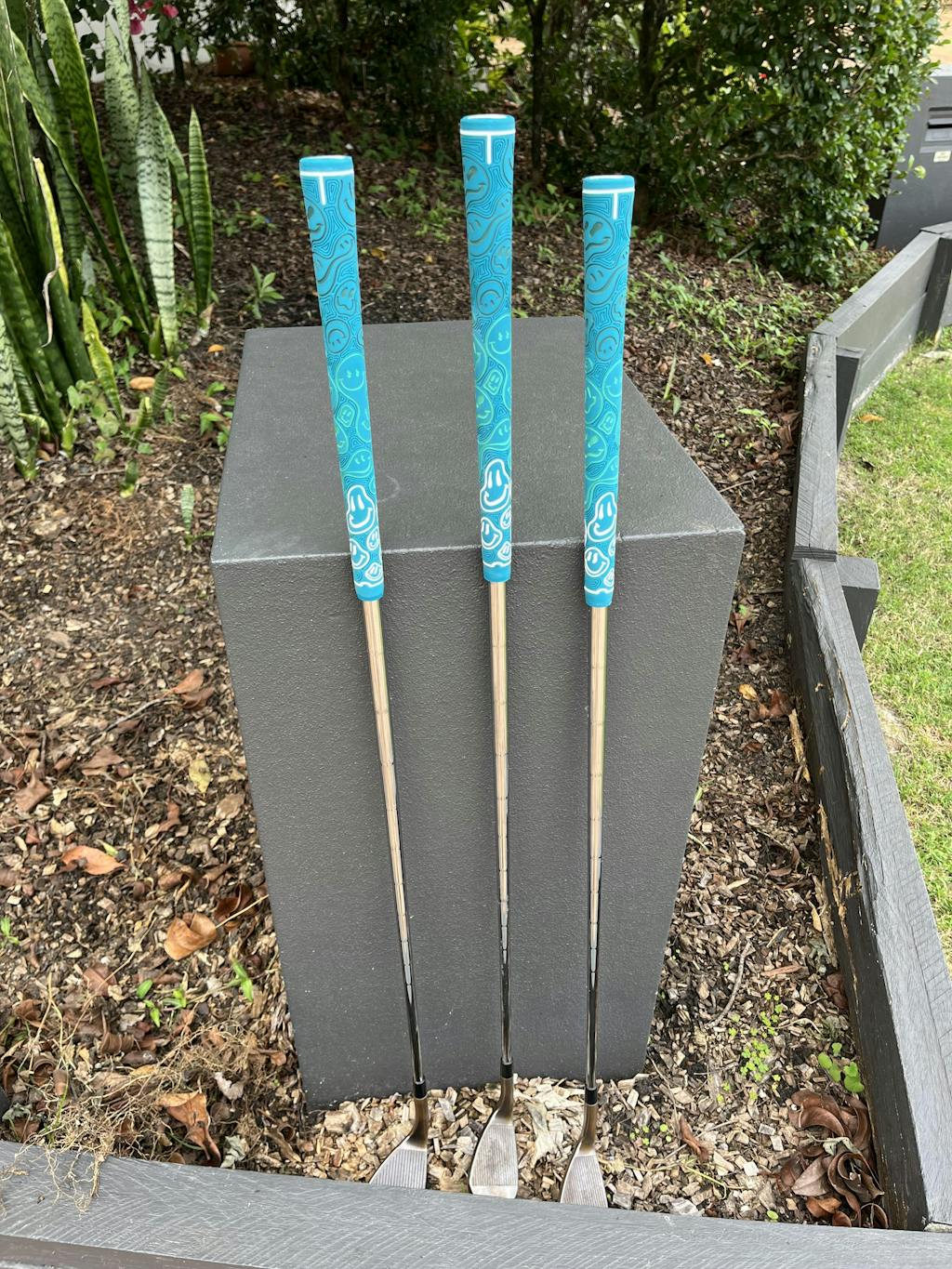 Premium Golf Grips | The Hottest Grips in The Game | Chilli Grips