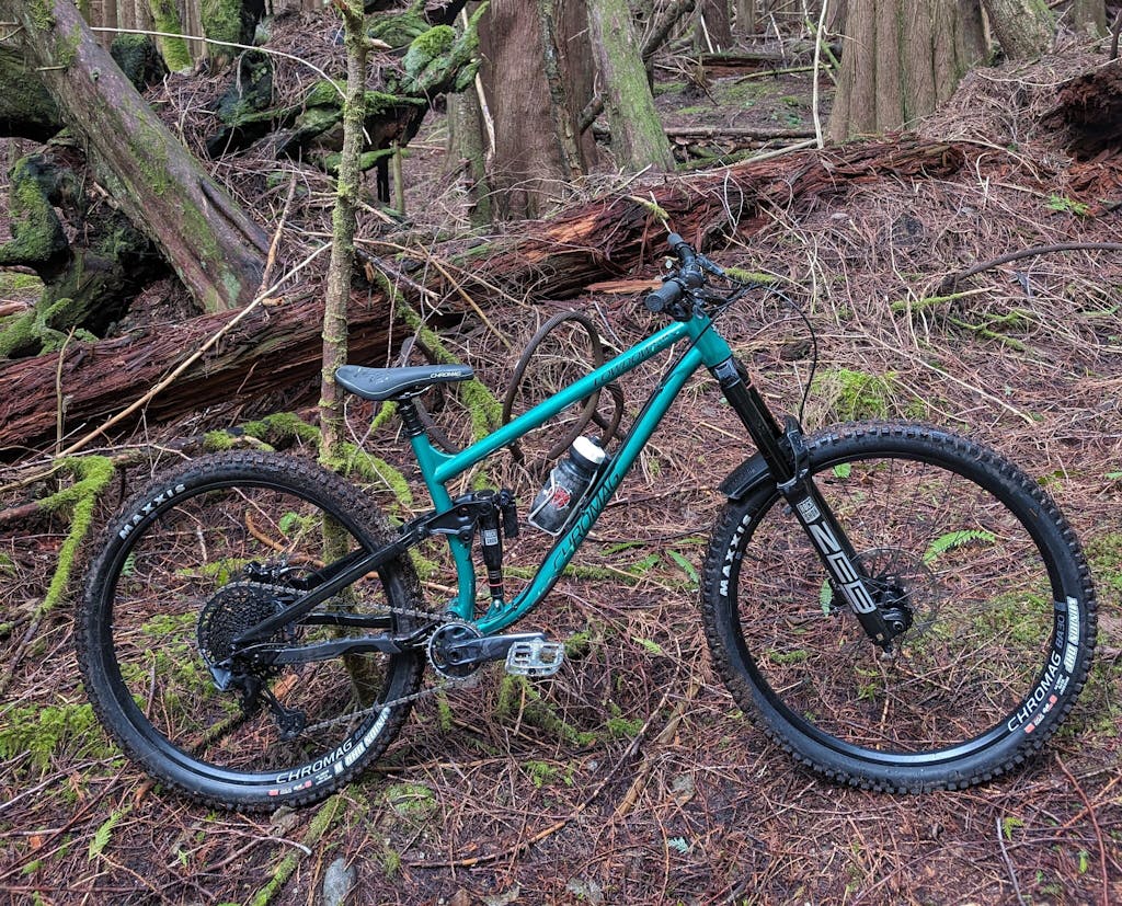 Lowdown — Chromag Bikes — Full-Suspension Mountain Bike, MTB
