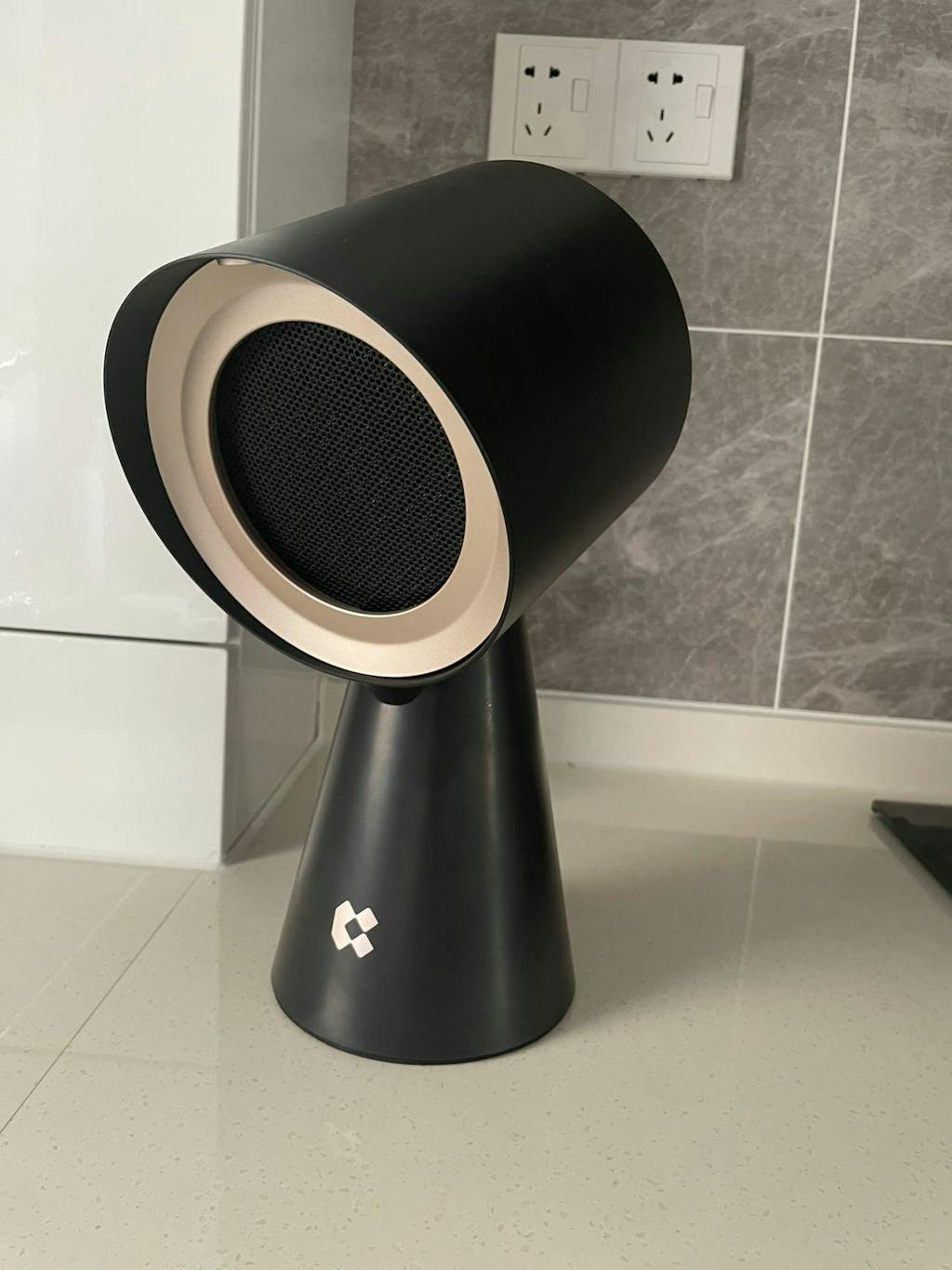 Ciarra HOOD TO GO Hotte de Cuisine Portable de Bureau Ombre Noir ...