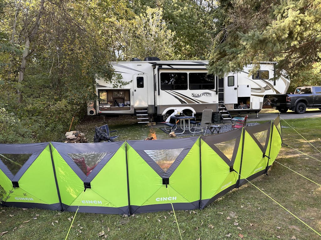 Instant Wind break – Cinch!