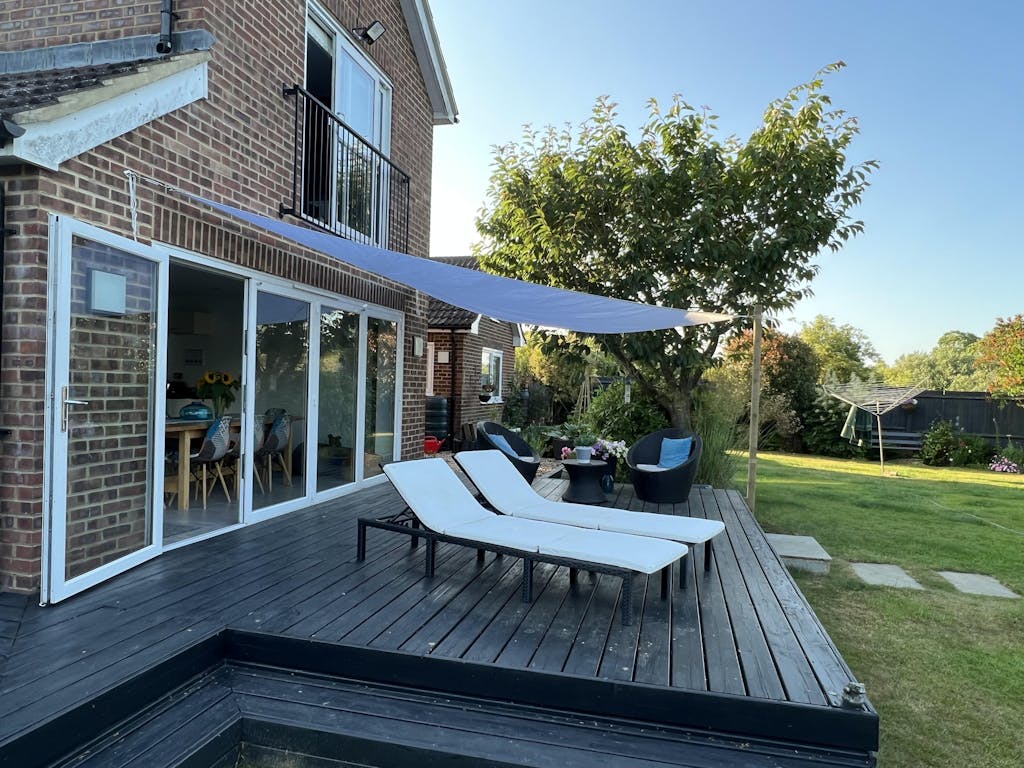 Right Angled Triangle 4.2m - Clara Sun Shade Sail White Waterproof UV ...