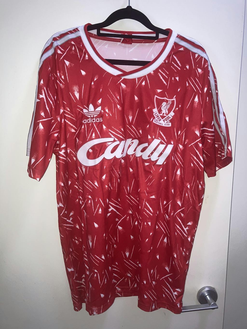 89-90 Liverpool Home | Classics Collective