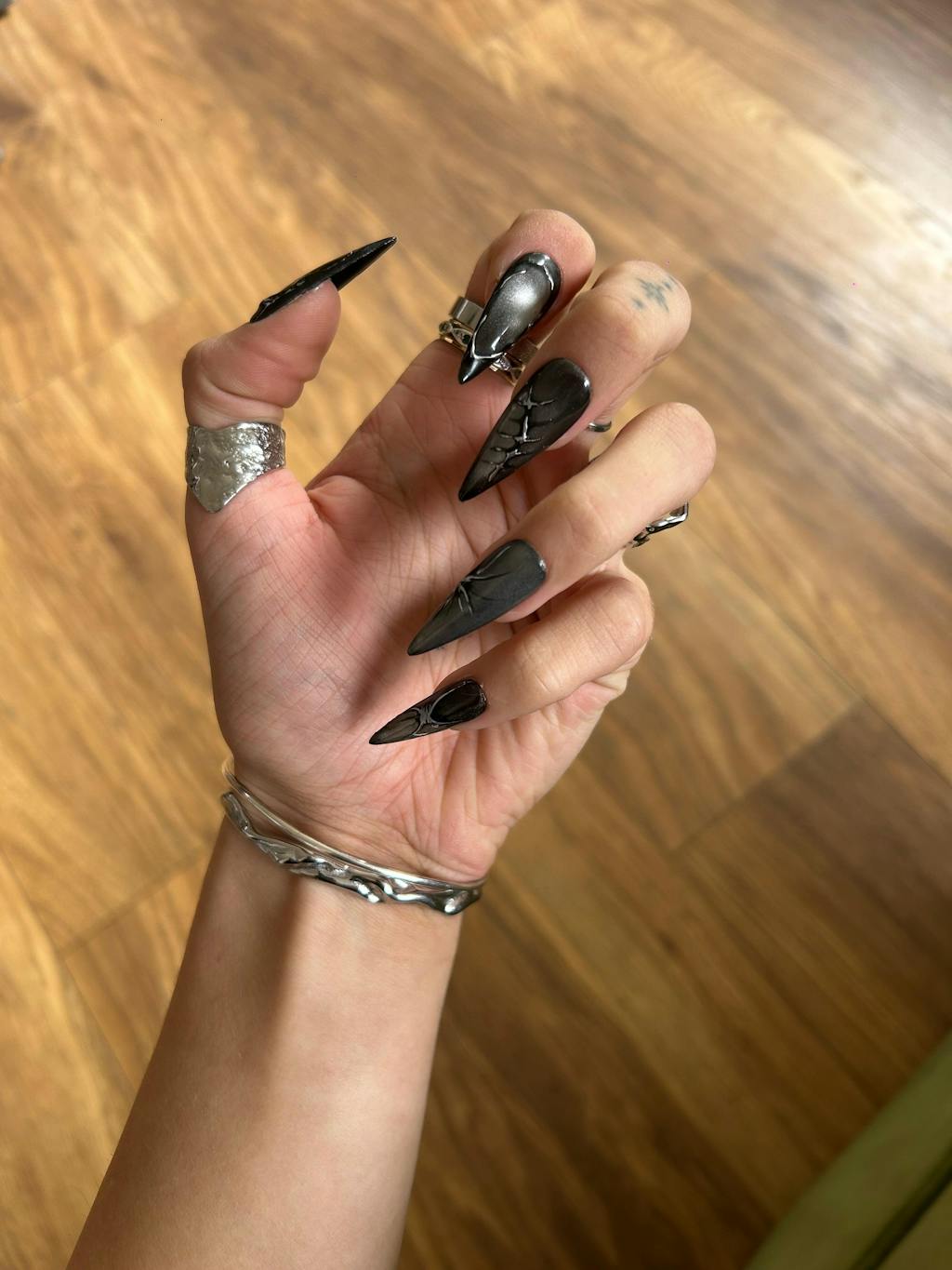 Press-On Nails Size & Length Chart | Nail Sizing Guide