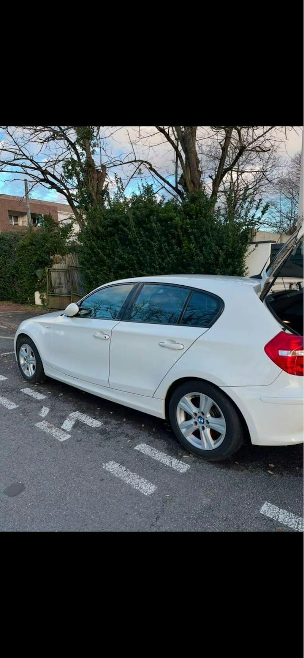 ClearVision™ – Crystal-Clear Windshield in Seconds