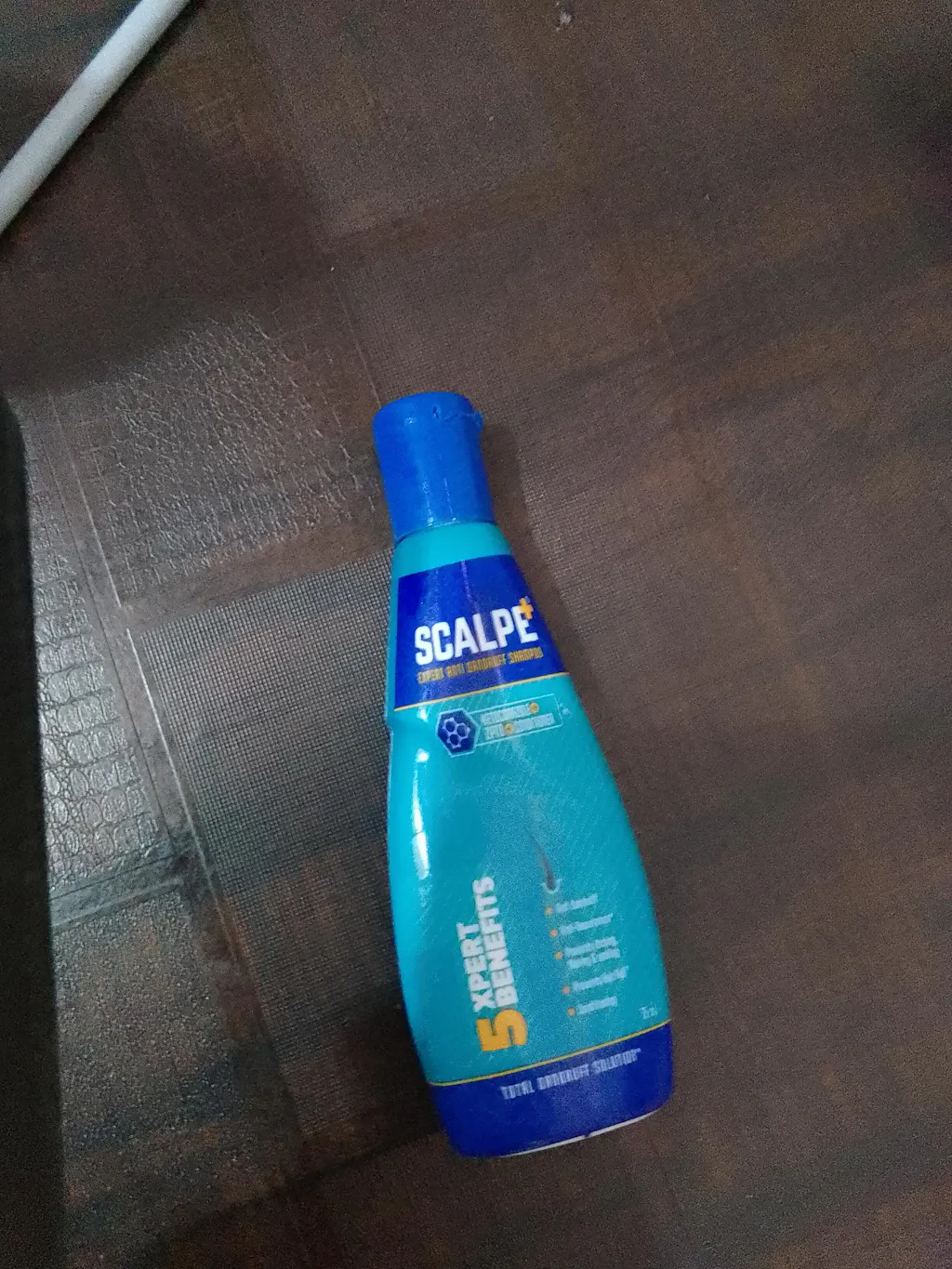 Buy Scalpe Plus Expert Anti Dandruff Shampoo Online | Clinikally